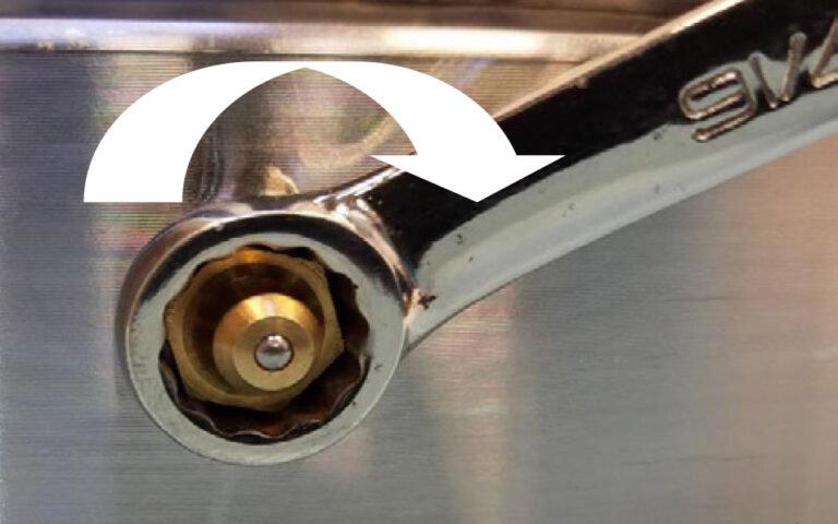 Slewing Ring Grease Zerk Installation Guide | Silverthin - Silverthin ...